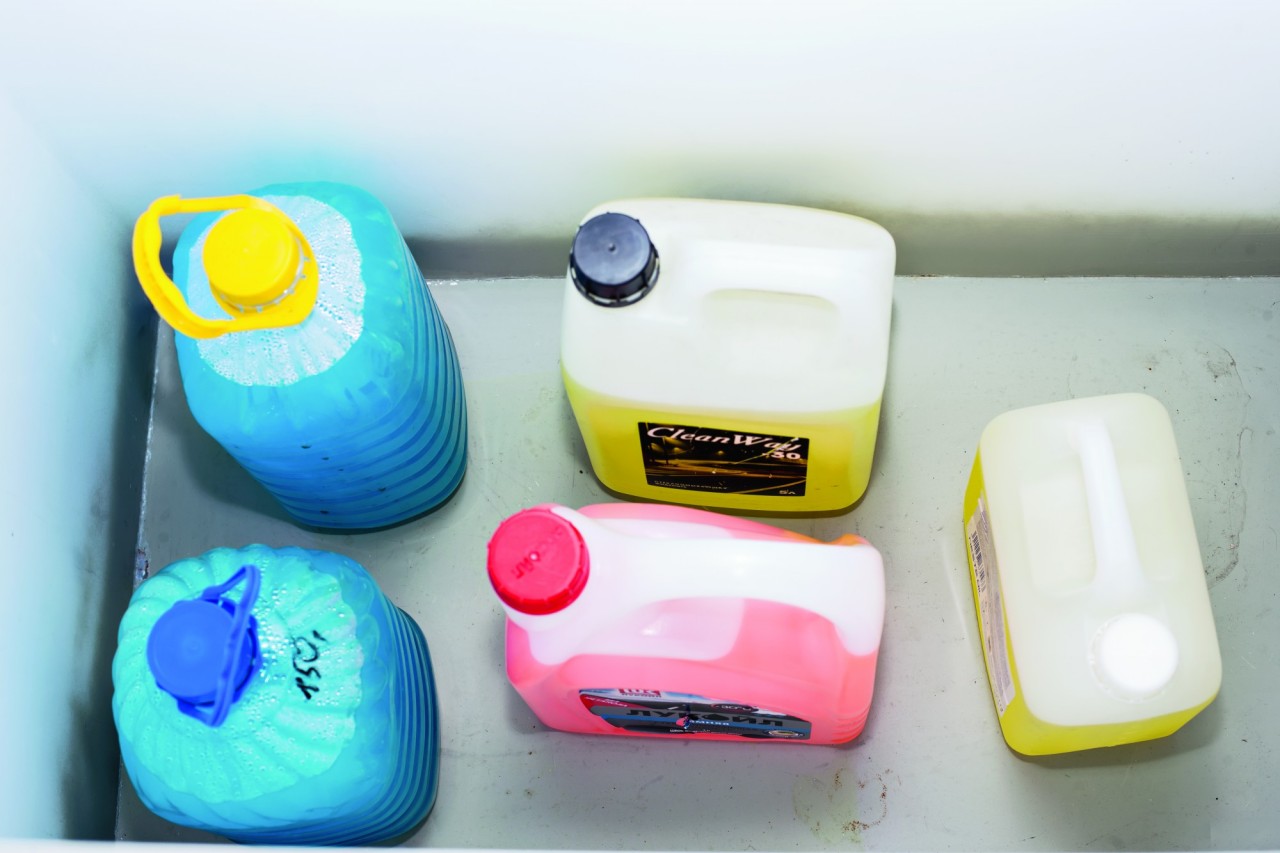 Тест жидкостей омывателя: -30°C не предел - Журнал Движок.